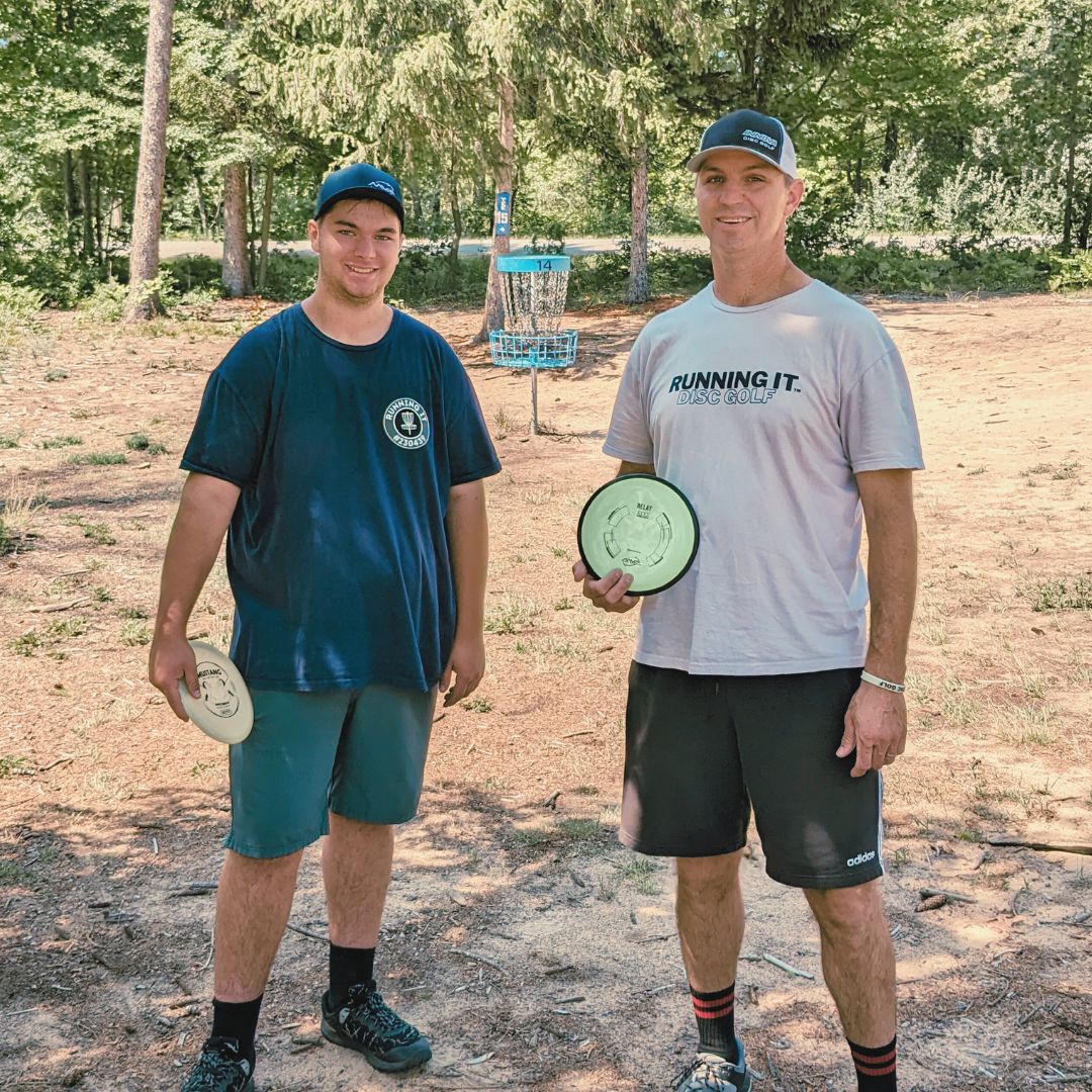 About Us - Running It™ Disc Golf